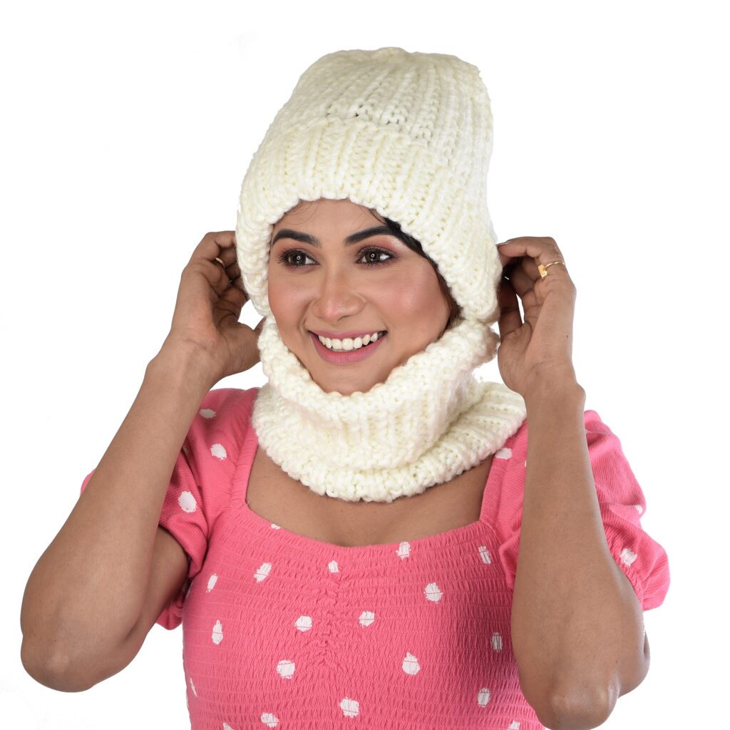 Handmade woolen Cap & Neck warmer {Combo}{Mottu} – KCstore